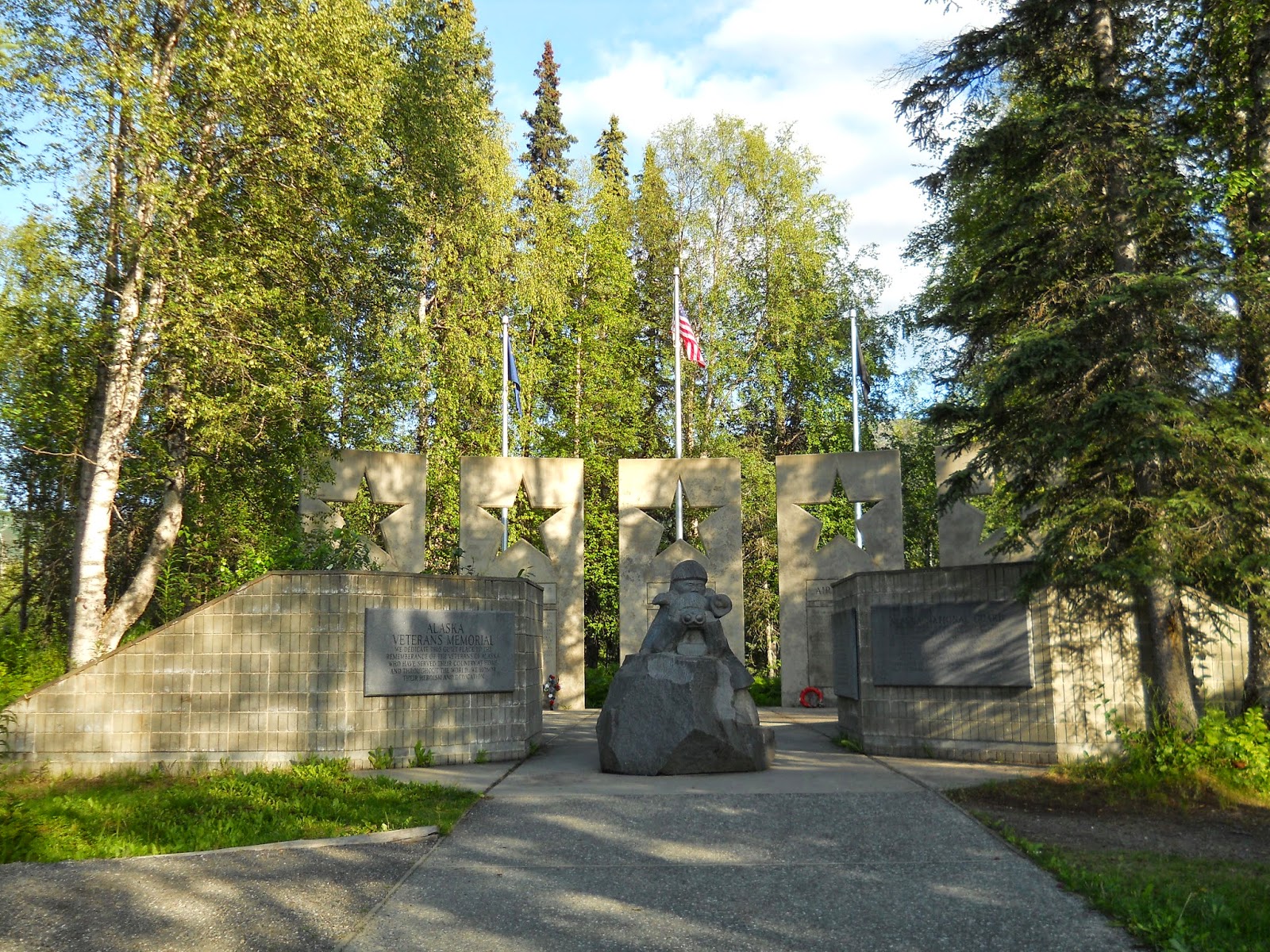 BOBBA CAPS DOXOLOGY: JUL 24, 14 .. THE ALASKA VETERAN'S MONUMENT